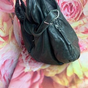 Sondra Roberts | Bags | Lrg Sandra Roberts Crossbody Hobo Leather ...